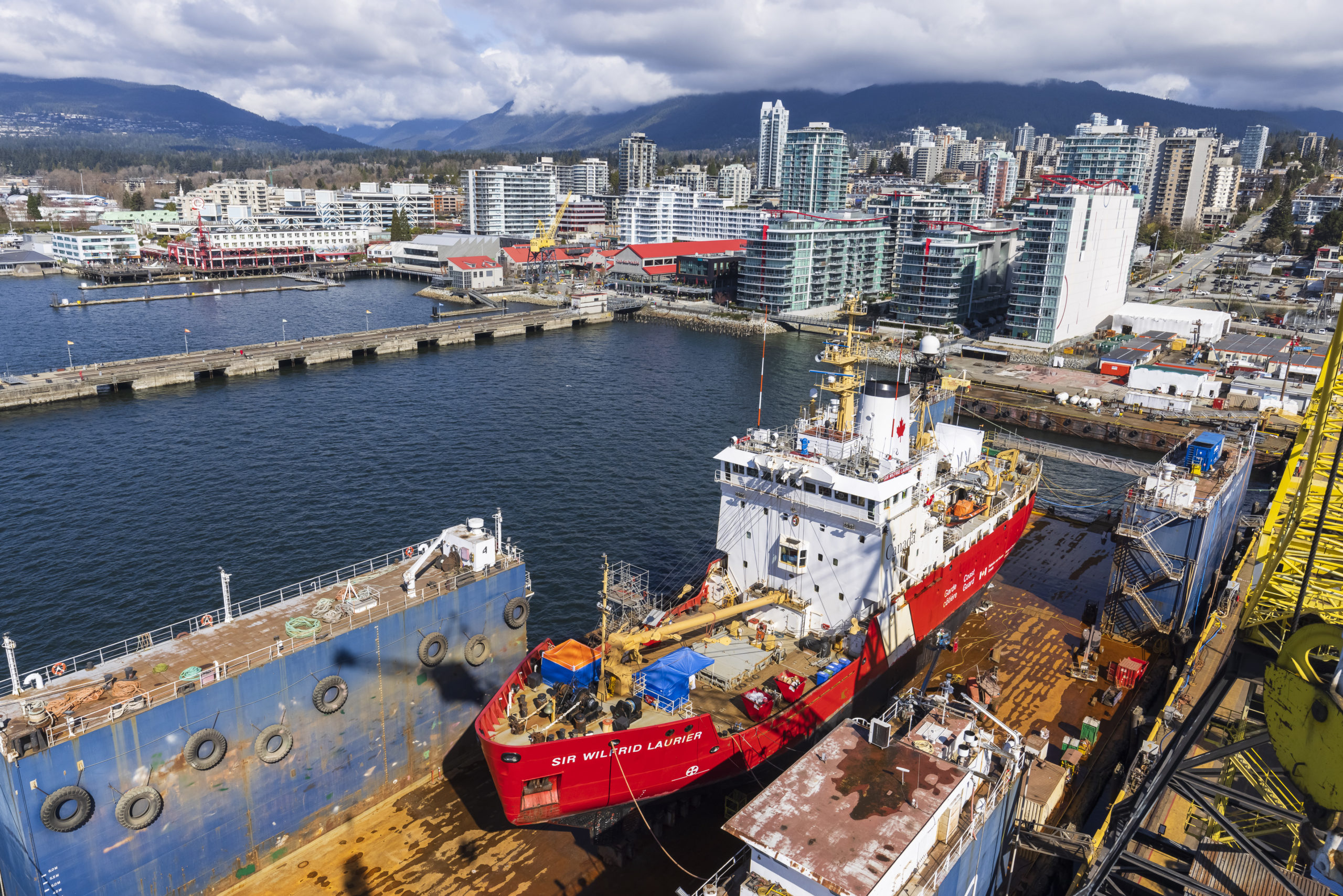 Photo Gallery - Seaspan